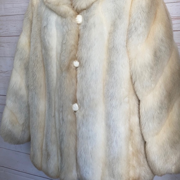 AVEC TU | Jackets & Coats | Avec Tu By Glenoit Vintage Faux Fur Jacket ...